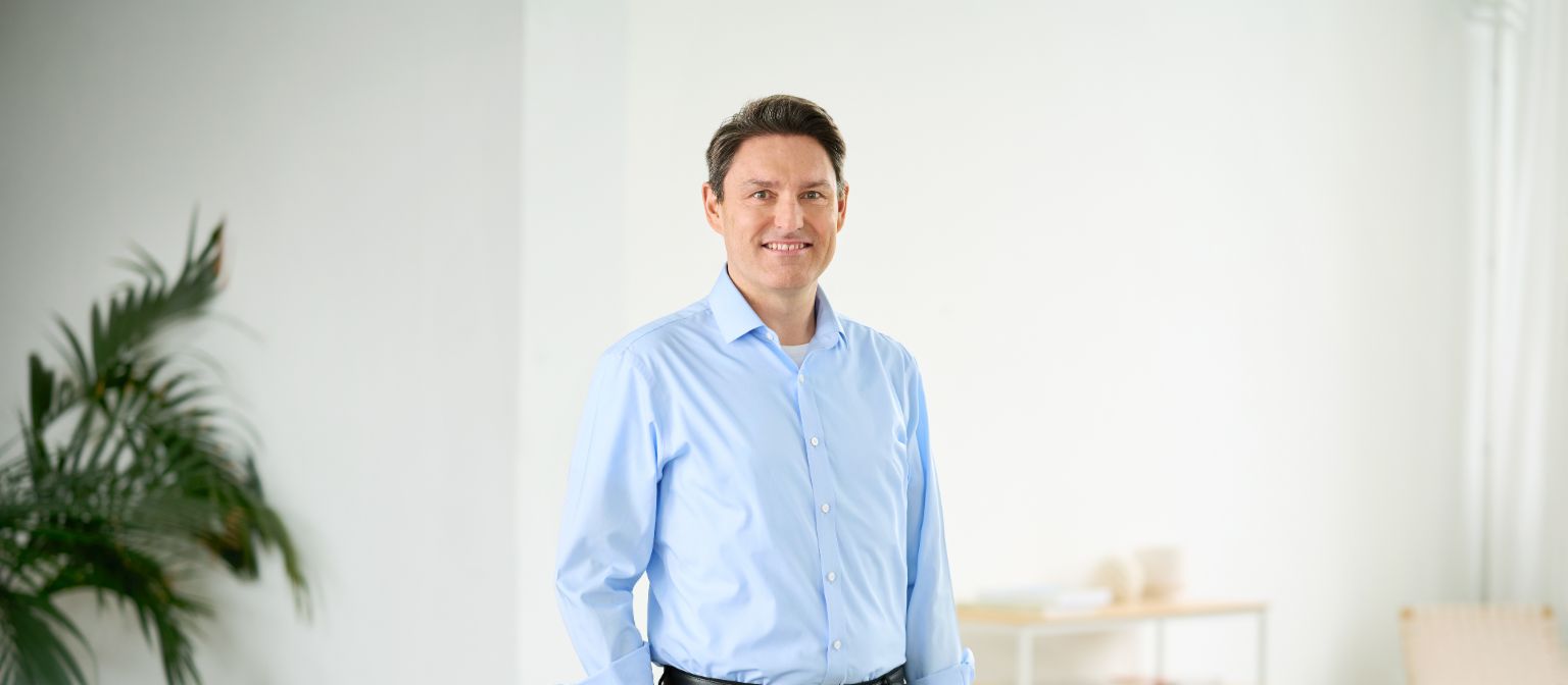 Wechsel in der Führungsspitze der EOS Gruppe - EOS in Deutschland